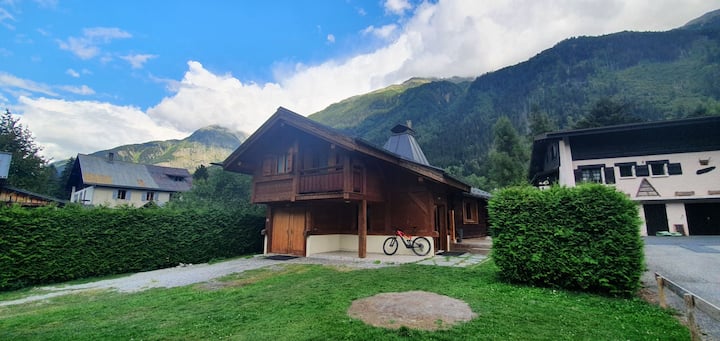 Chalet
Cosy Avec Parking Gratuit Sur Place - Argentière