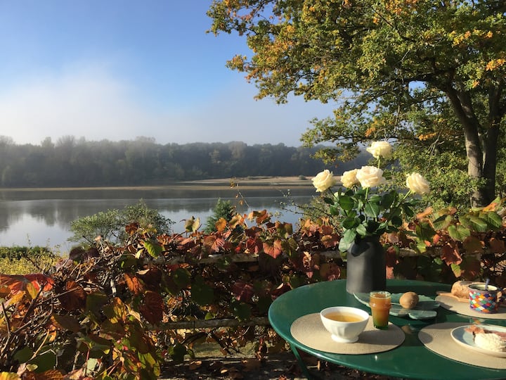 Gîte Au Calme Avec Une Vue Imprenable Sur La Loire - Briare
