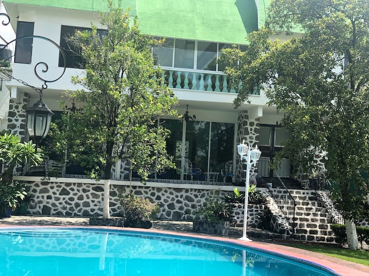 Mangos Place Cuernavaca - Temixco