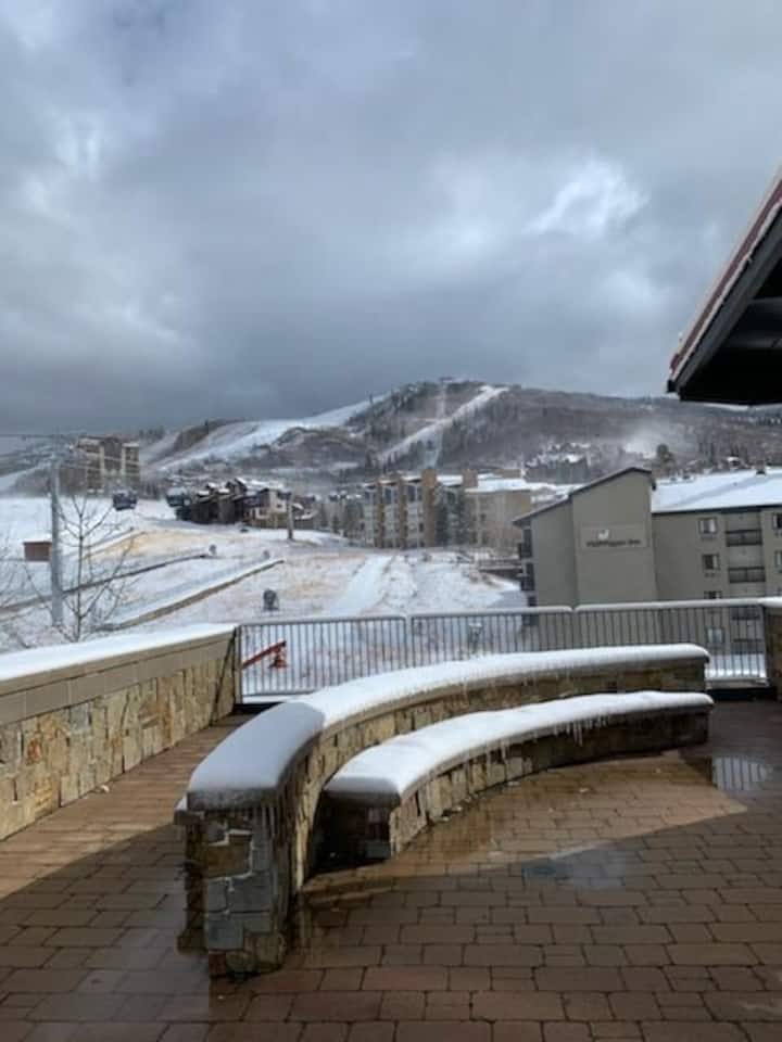 Great Location!  5 Min Walk To The Gondola Square! - Steamboat Springs, CO