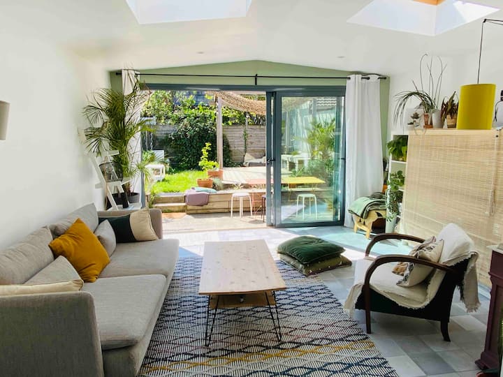 Agréable Maison De Ville Avec Petit Jardin. - Bordeaux