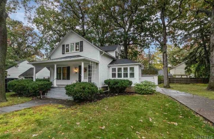 Heritage House - Youngstown, NY