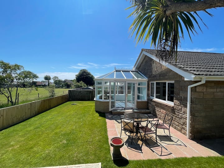 Modern Bungalow Close To The Sea - Isle of Wight