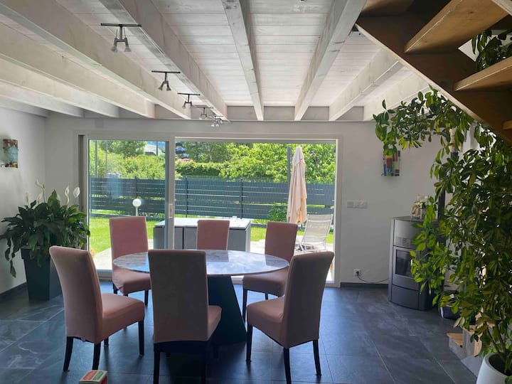 Chambre Lit King Size Avec Velux - Le Bourg-d'Oisans