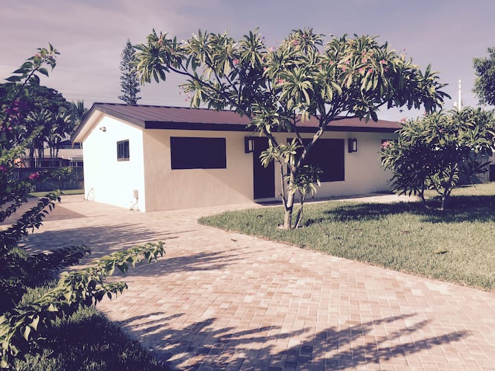 Renovated Cottage In Historic Spanish Village - 博卡拉頓