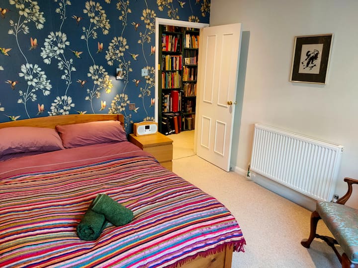 Lovely Private Room - Own Entrance! - Brighton