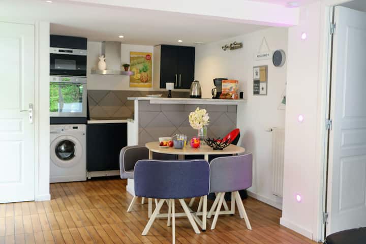 🌞Détente Assurée Dans Ce Logement Avec Balnéo🛀 - Pont-Saint-Martin