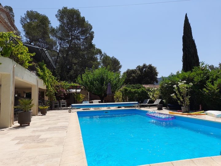 Logement Privé/ Spa/ Piscine - Brignoles