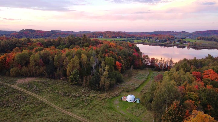 Private Waterfront Dome In Muskoka - Muskoka District Municipality