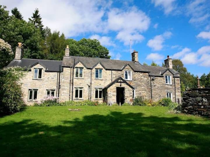 2 Tan-y-castell - Stunning Grade Ii Welsh Cottage - Snowdonia National Park