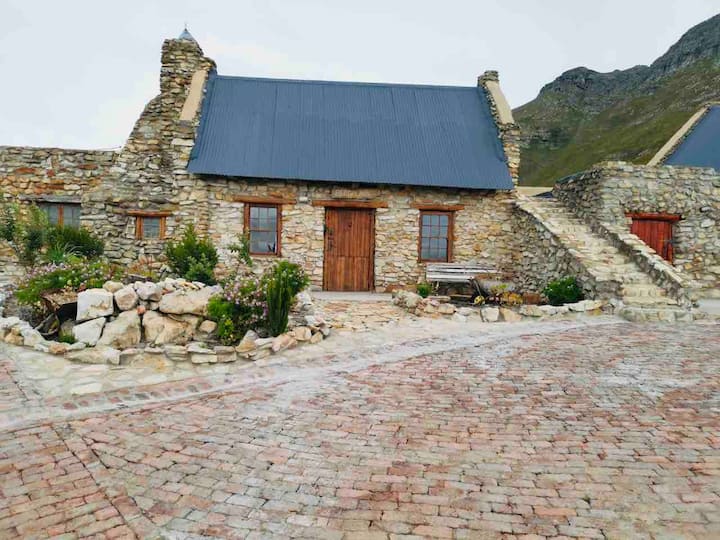 Bergplasie Cottage - Greyton