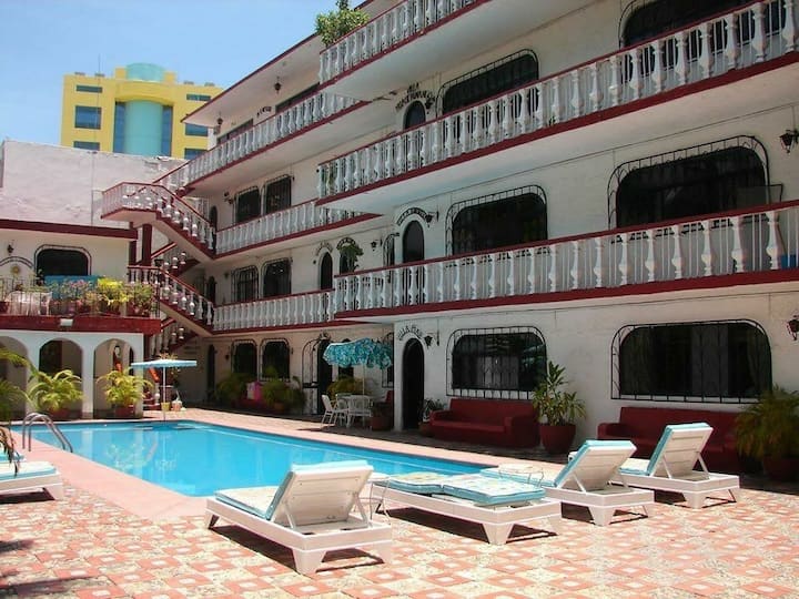 Se Renta Departamento Frente Al Ritz En Acapulco - Acapulco