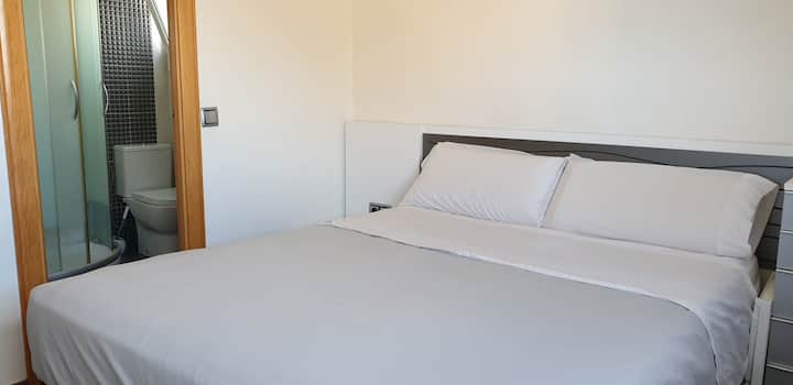 Baño Privado, Aeropuerto - Barcelona - Congresos - L'Hospitalet de Llobregat