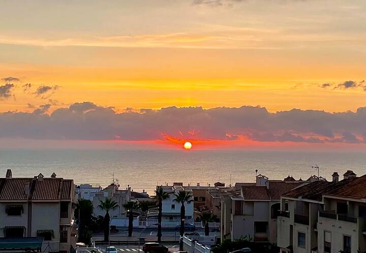 Amplio Apartamento Con Vistas Al Mar Y Piscina. - Guardamar del Segura