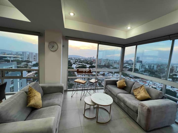 Ph En Piso 18/ Fantástica Vista Desde Las Nubes / - Zapopan