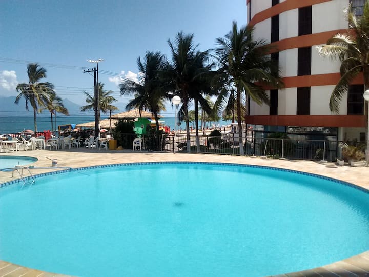 Apto  Completo - Pé Na Areia - Vista Pro Mar - Caraguatatuba