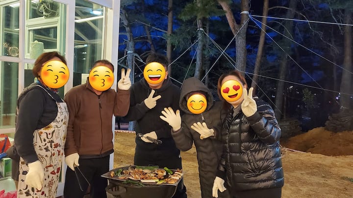 겨울의 낭만과 편안한쉼을 함께할수있는 공간!
모든편의시설완비된곳에서 좋은추억만들어가세요 - Gangneung-si