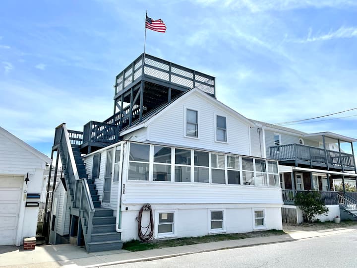 Cozy 4-bedroom Beach House: Weekly Rental - Hampton Beach, NH