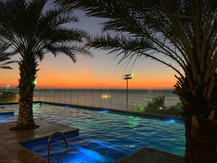 Resort Style Condo
Ocean And Mountain Views - Colombia