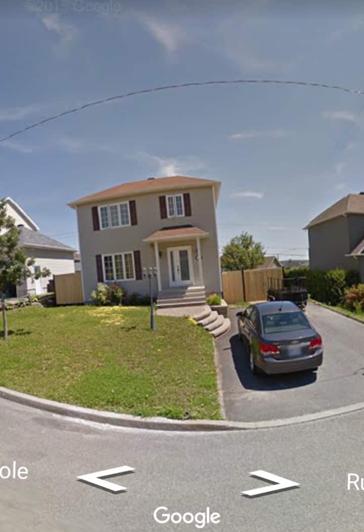 Grande Maison Familiale | Piscine | Ville Québec - Québec, QC