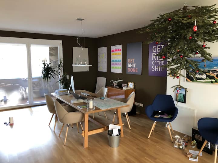 Eigenes Café, Co-working Space Und Dachterrasse - Leipzig