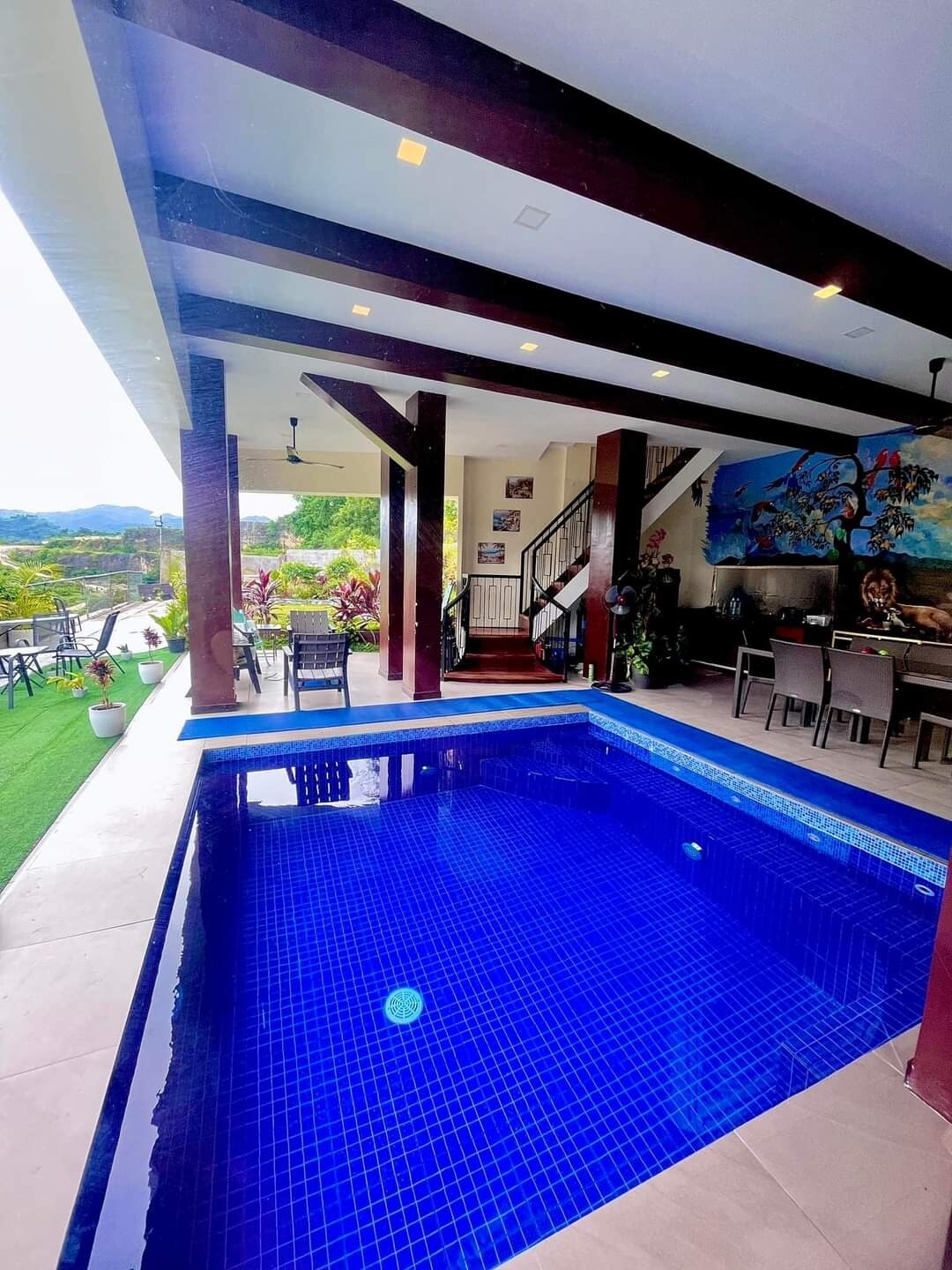 Mountain Paradise With Private Pool - Villas for Rent in Cebu City ...