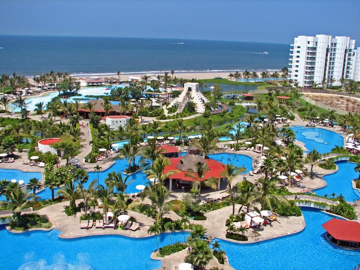 Grand Luxxe Master Villa In Nuevo Vallarta (1) - Nuevo Vallarta