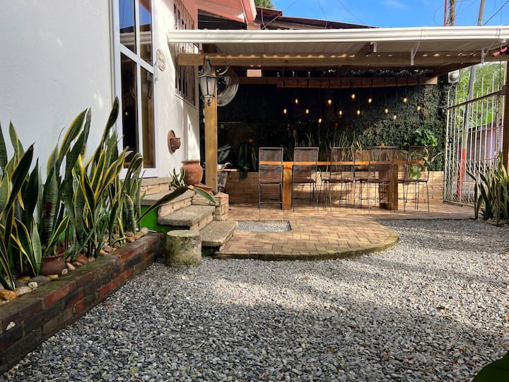 Casa Floresmily Izabal - Puerto Barrios