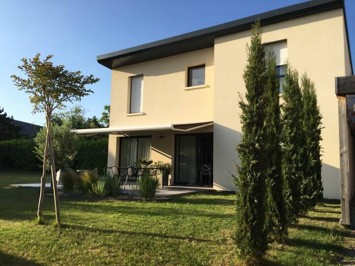 Proche Centre-ville, Maison Familiale 4personnes - Angers