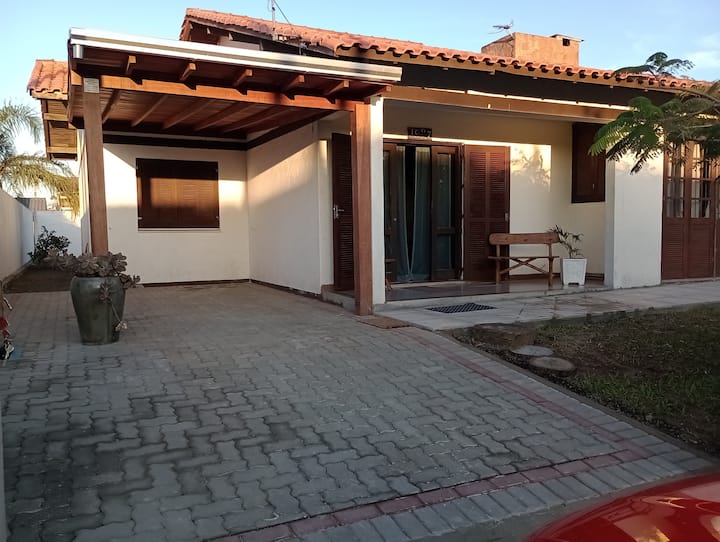 Casa Mobiliada - Tramandaí