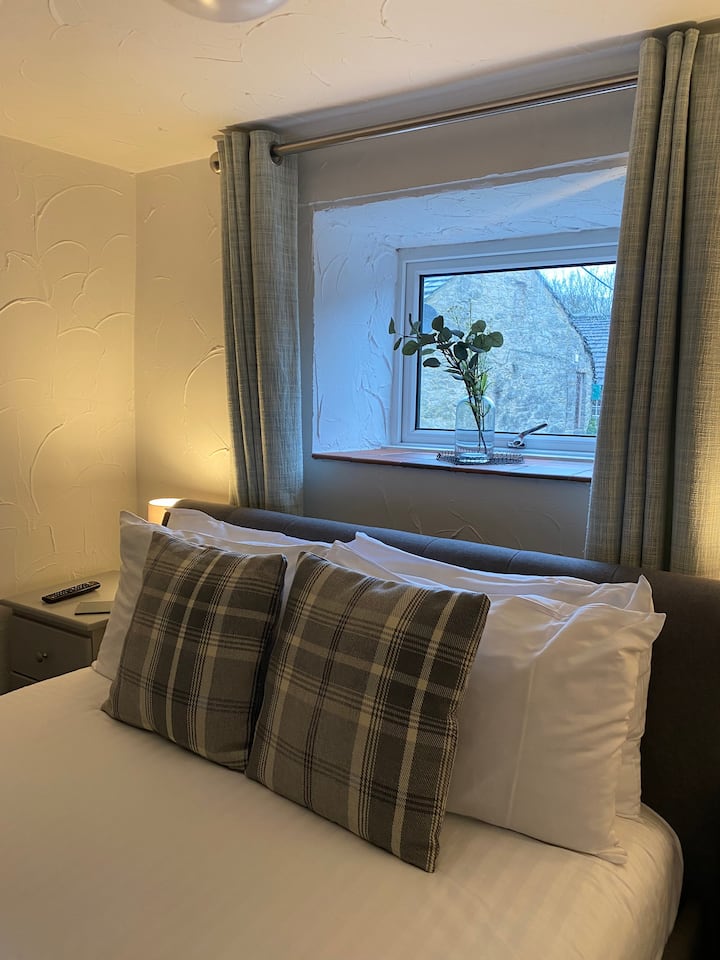 Ramblers Rest Room 4 - Castleton