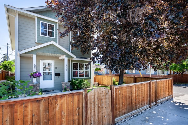 Sunshine & Sand Villa! Mid-term & Corporate Stays. - Penticton