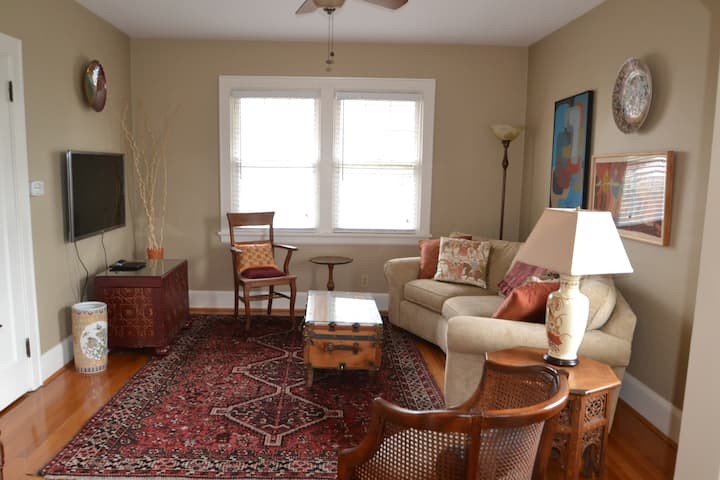 N-3 Furnished 1 Br By Mt Lookout Square - Cincinnati, OH