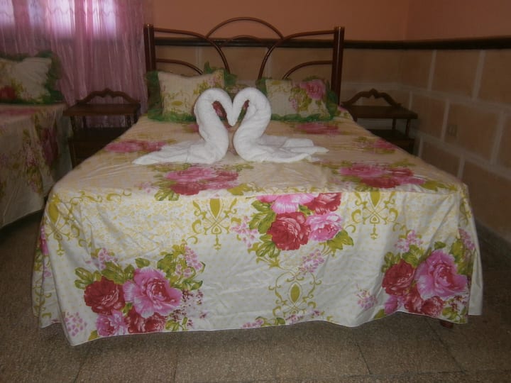 Seguridad Y Confort En Casa Chapelin Inclan - Varadero