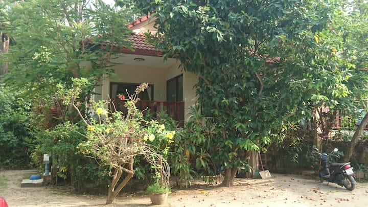 1 Bed House, 30 Seconds To Maenam Beach, Koh Samui - Ko Samui