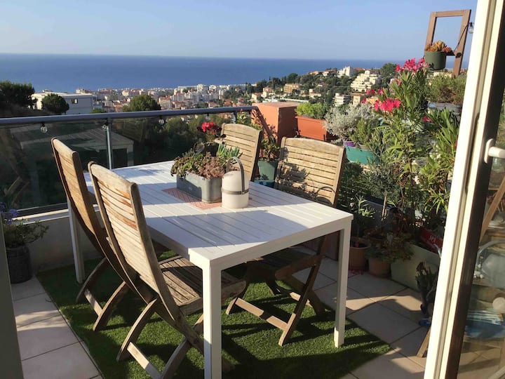 Au Calme- Lumineux -Vue Mer-terrasse -Parking - Nizza