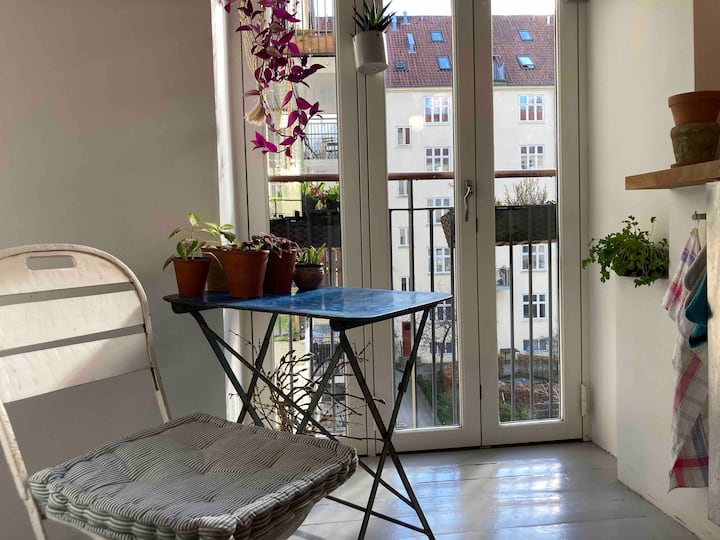 Lovely Corner Apartment With A Great View - Copenhagen Central Station