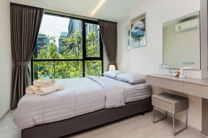 Resort Life In Heart Of Sukhumvit 10min Walk Bts - Bangkok