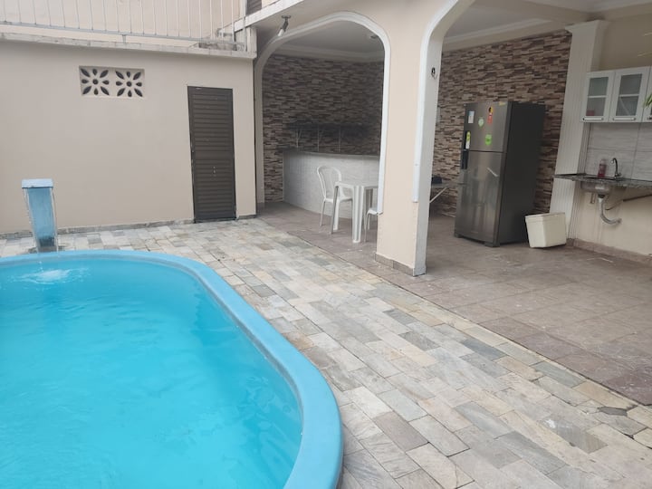 Casa 4qtos,2suítes,piscin,churrasqueira,px Pol Fed - Manaus