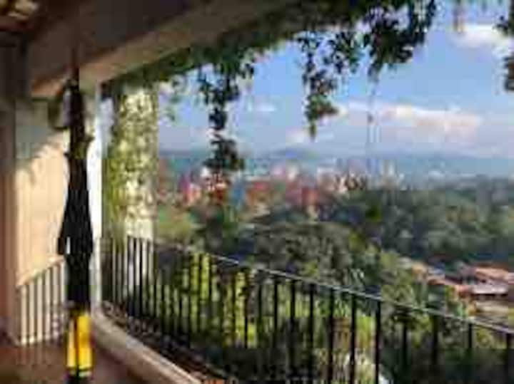 Safety & Grate Apartment-zona 10 -Guatemala Ciudad - Guatemala