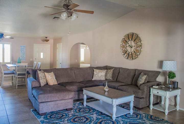 Wake At The Lake! Heated Pool! - Lake Havasu City, AZ
