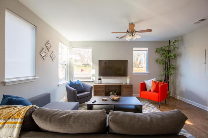Modern 4bed/4bath -> 5min To Uptown - Charlotte, NC