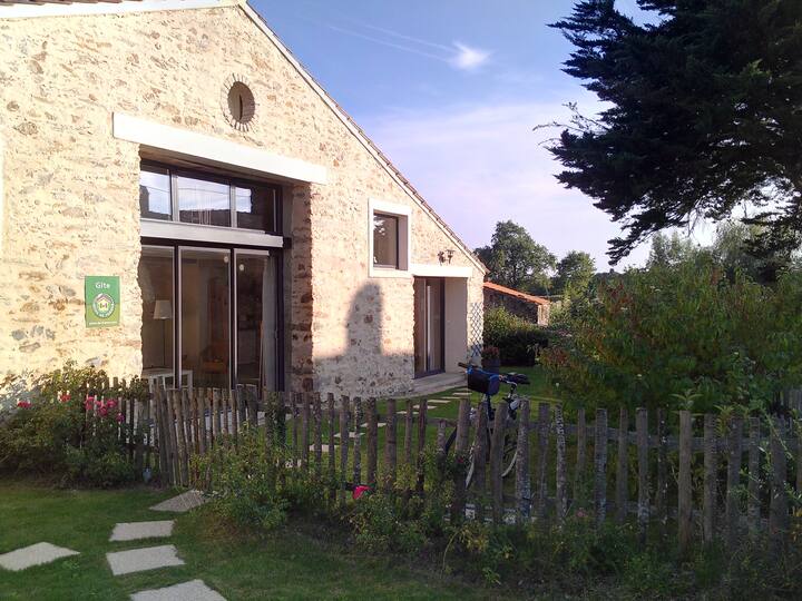 Gîte La Grange Avec Piscine Couverte Et Chauffée - Saint-Christophe-du-Ligneron