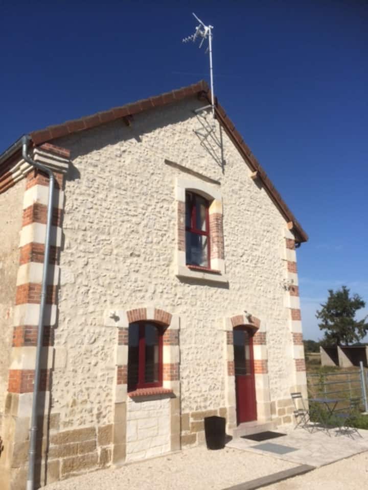 Studio Au Calme En Rez De Chaussée De La Longère. - Belleville-sur-Loire