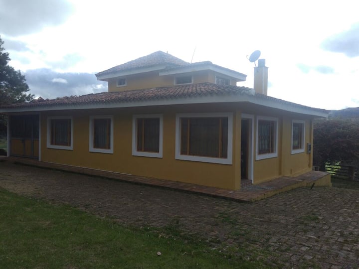 Casa De Campo Choconta - Machetá