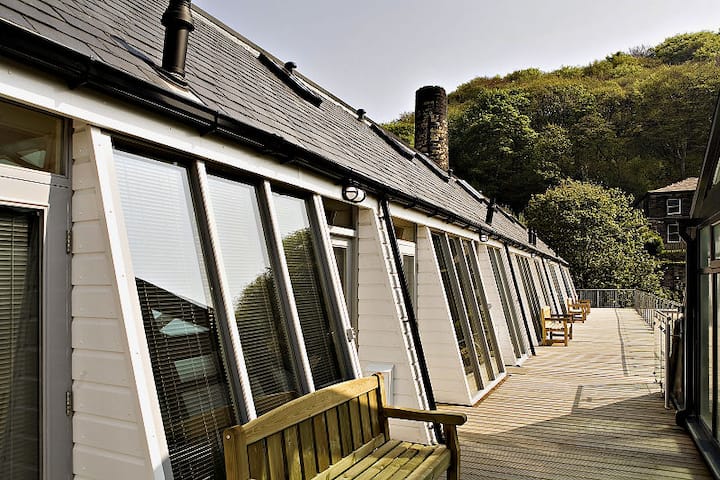 Roof Top At Croft Mill (2 Bedrooms 3 Bathrooms) - Hebden Bridge