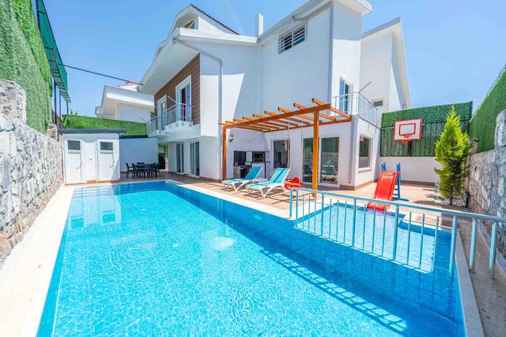 Fethiye Merkez Süper Lüks Villa - Fethiye