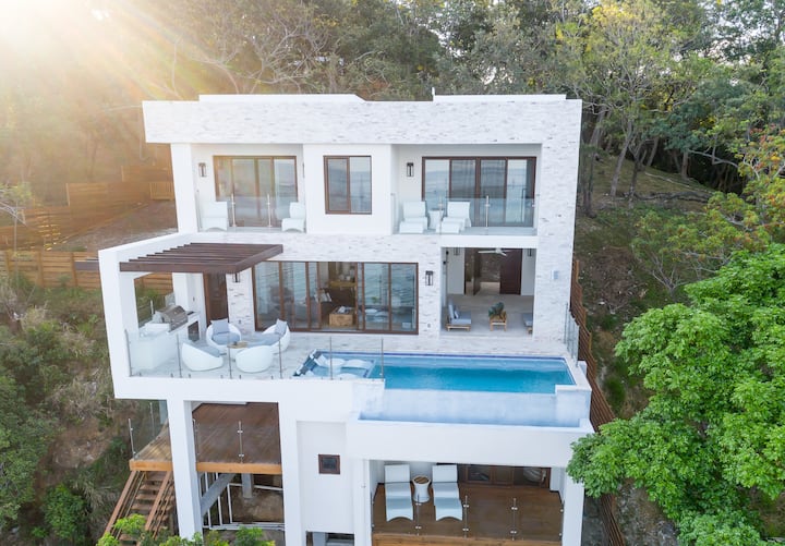 Añoranza - 2 Bedroom Villa - Honduras