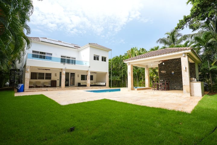 Modern Villa In Metro Country Club Juan Dolio - Dominican Republic