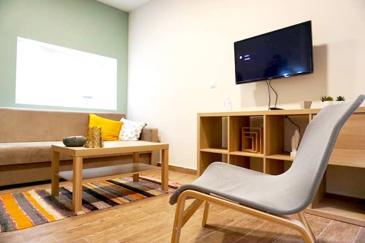 Cozy, Charming Studio Apartment - Греция